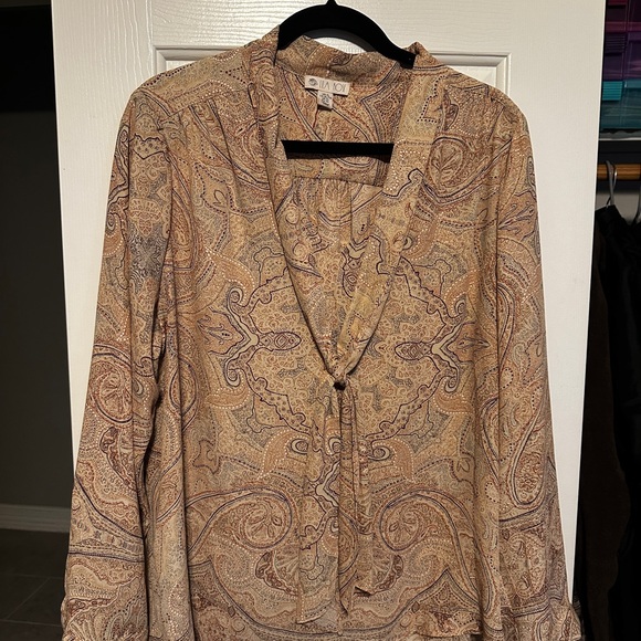 Lila Rose | Tops | Lila Rose Tan Paisley Blouse | Poshmark
